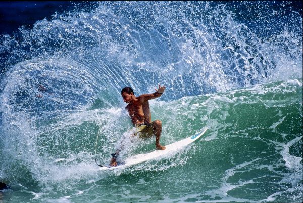 Slater’s Iconic “Tomahawk Chop” Turn!! - Florida Surf Museum