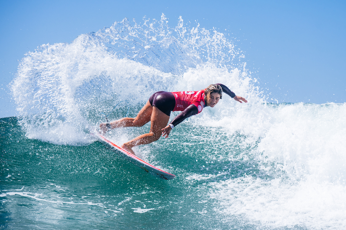 Caroline Marks Wins Her 1st World Title! - Florida Surf Museum